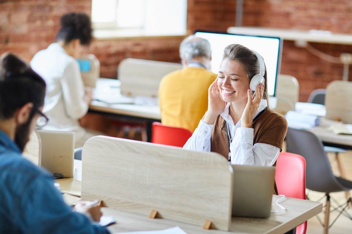 How To Create A Positive Workplace Culture - Everymind at Work